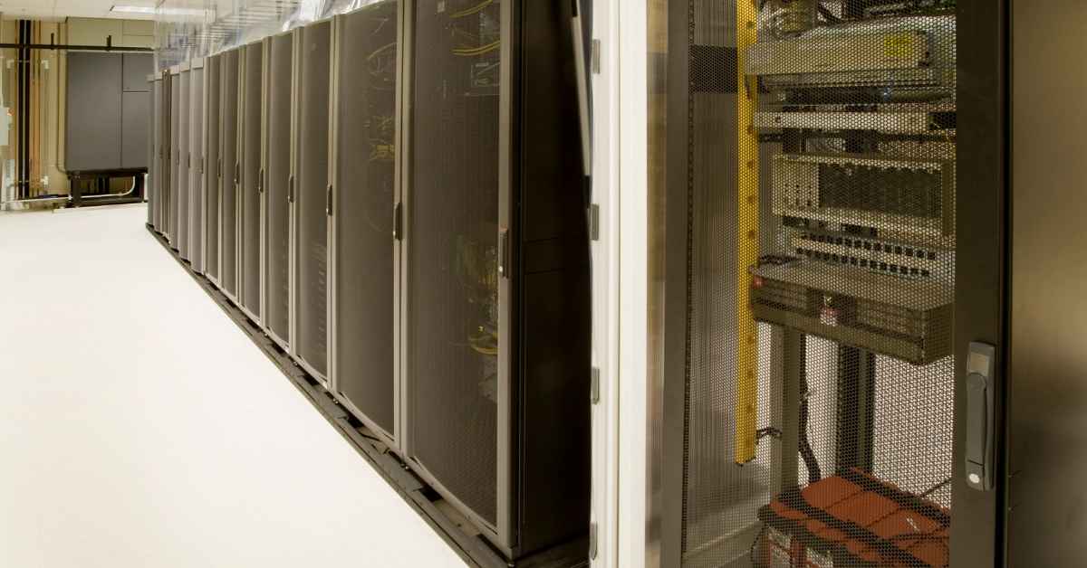 Managed Hosting vs. Colocation | LightWave Networks